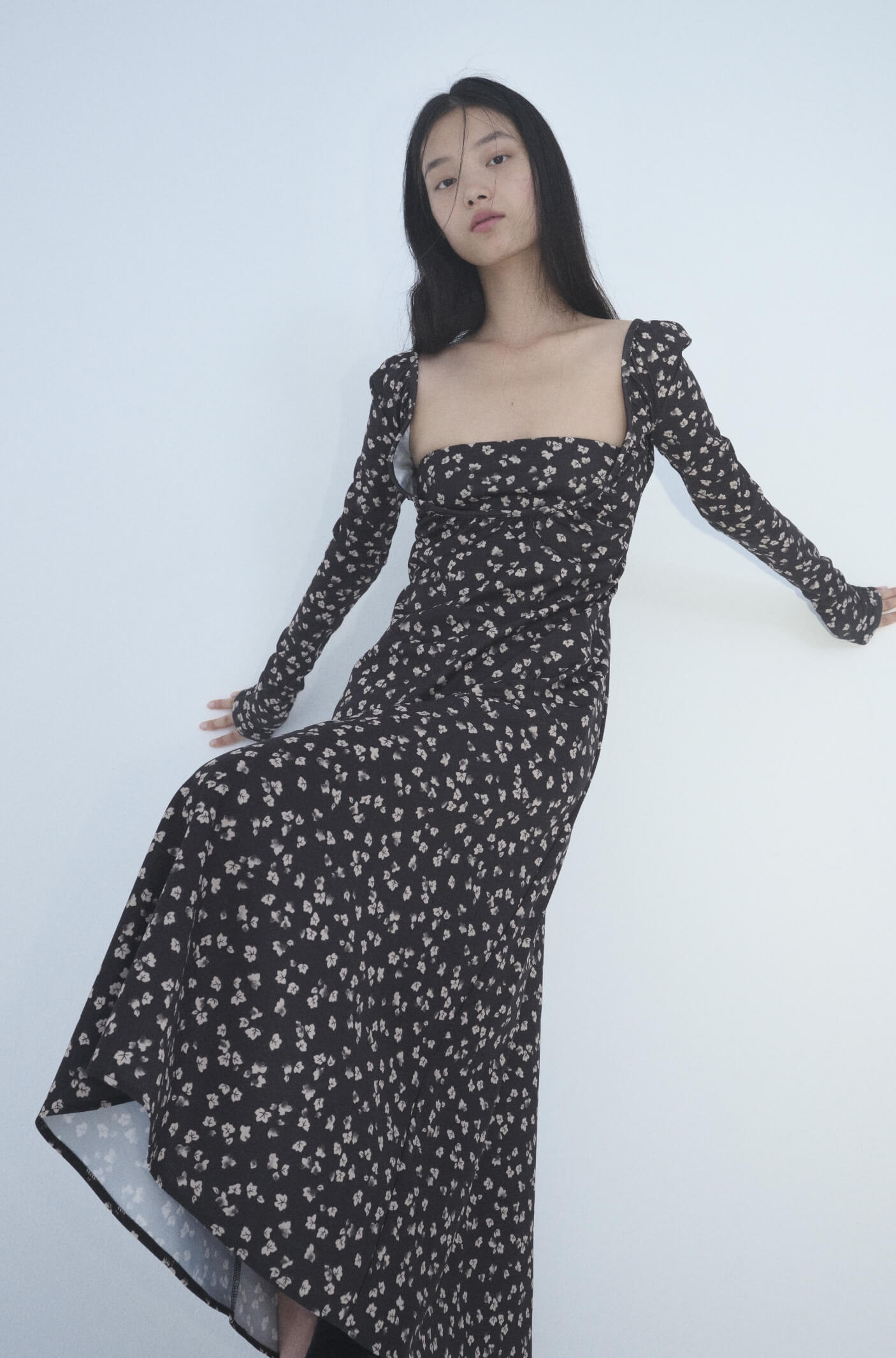 SNIDEL FEMININITY BALANCE 2023 WINTER COLLECTION | SNIDEL（スナイデル）公式サイト